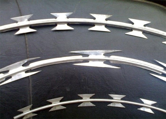Concertina Razor Blade Barbed Wire / Security Barbed Wire 450mm Coil ... Concertina Razor Blade Barbed Wire / Security Barbed Wire 450mm Coil ...